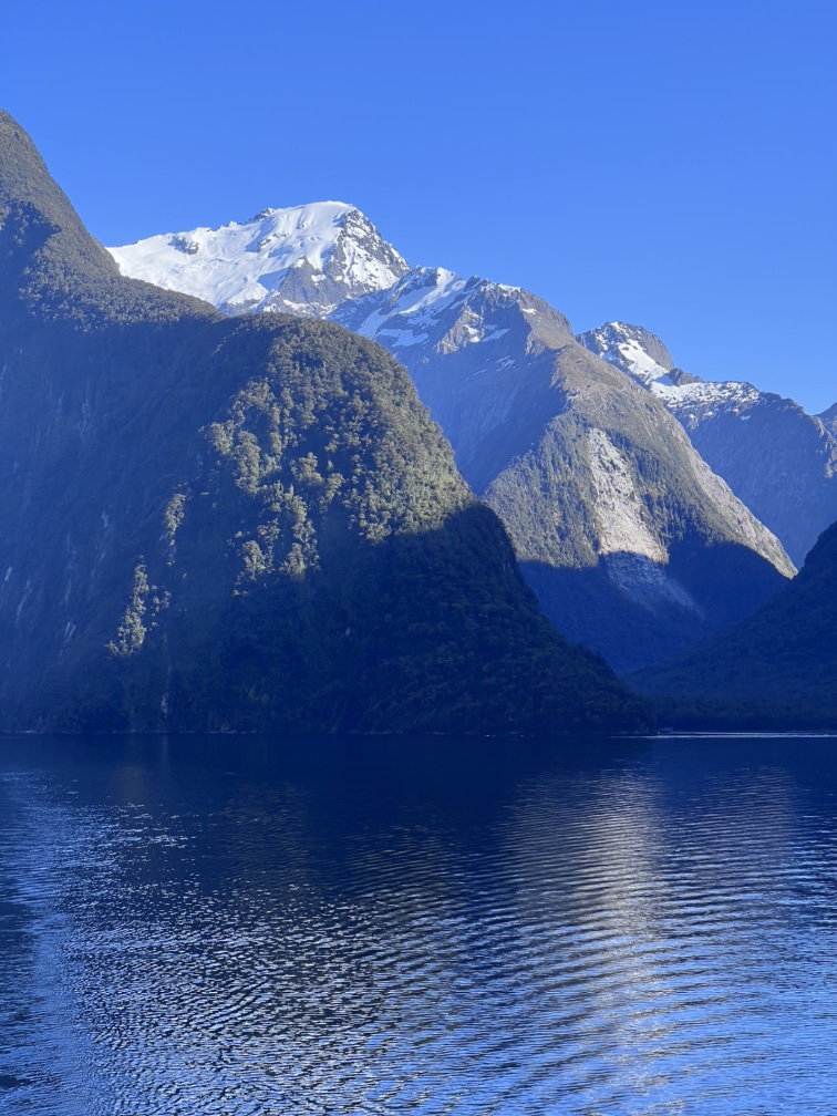 Running Out of Words to Describe Stunning Landscapes – Writer on Deck